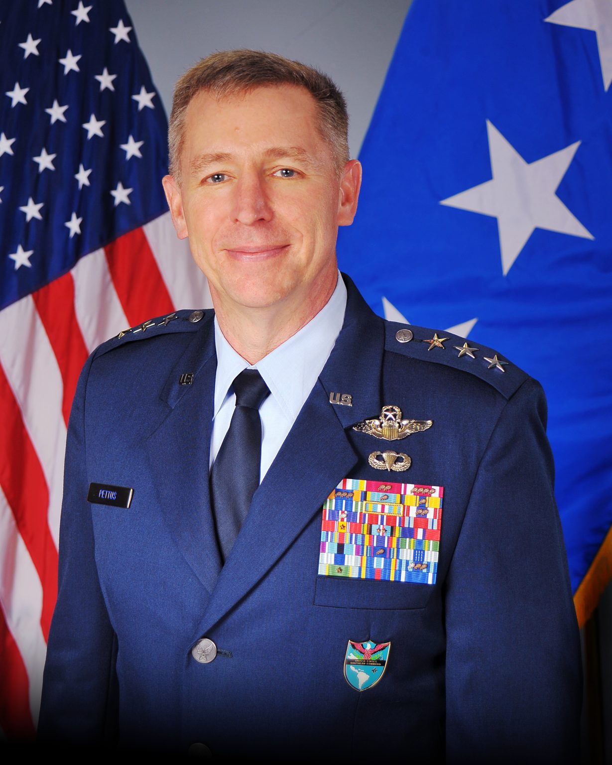 Asume nuevo jefe de Comando Sur de EEUU para América Latina y el Caribe